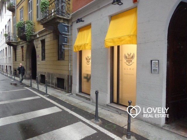 Affitto Negozio Milano - NEGOZIO / SHOWROOM VIA CERVA Località San ...